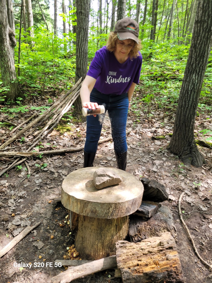 Bear Hunting Apprentice- Shellie Heglund – Outside TG